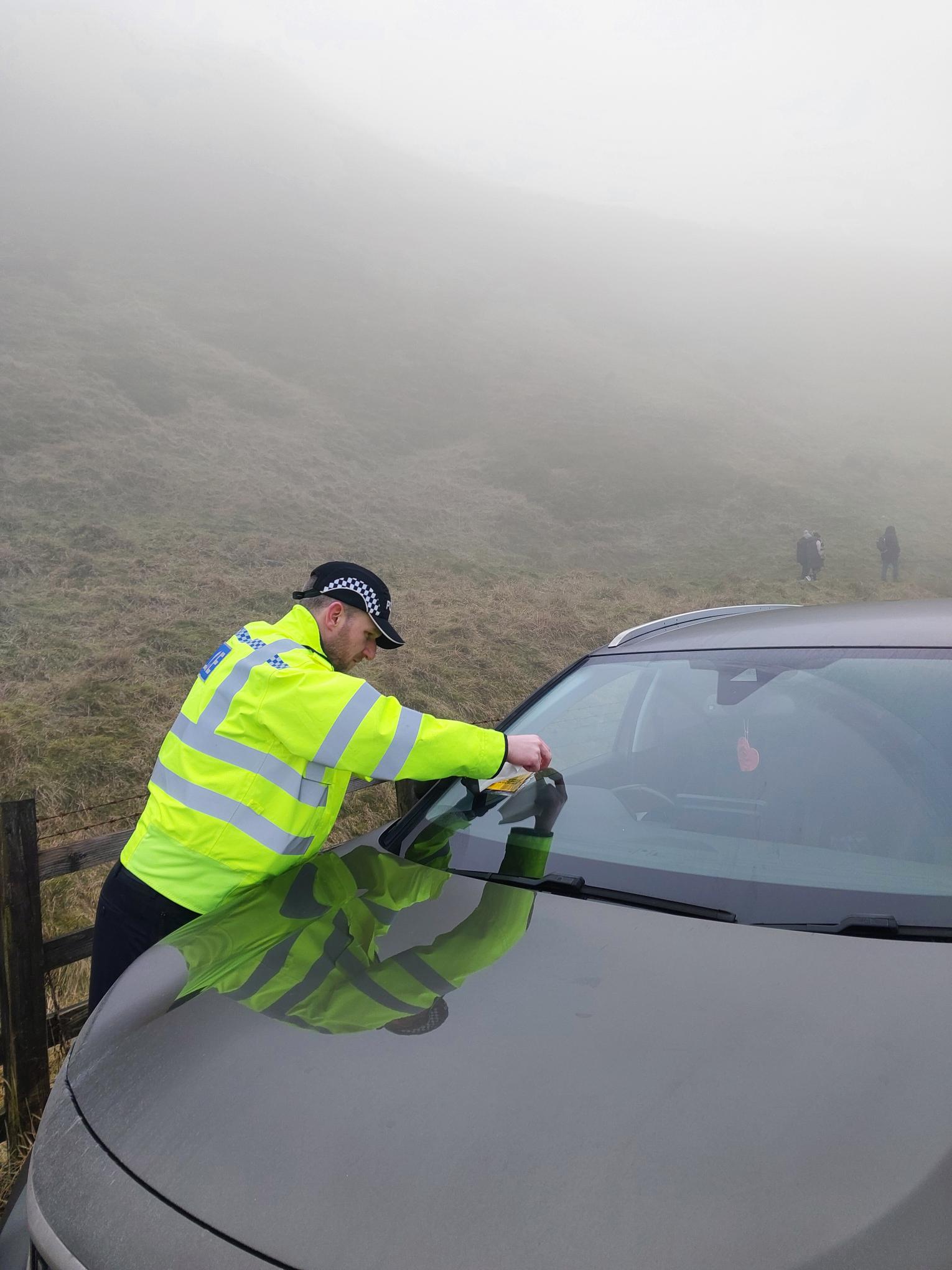 Police issue tickets for illegal parking around Mam Tor, Rushup Edge ...