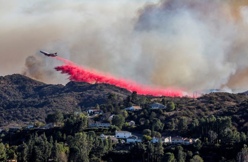 Israel send firefighting and rescue experts to aid US with LA fire