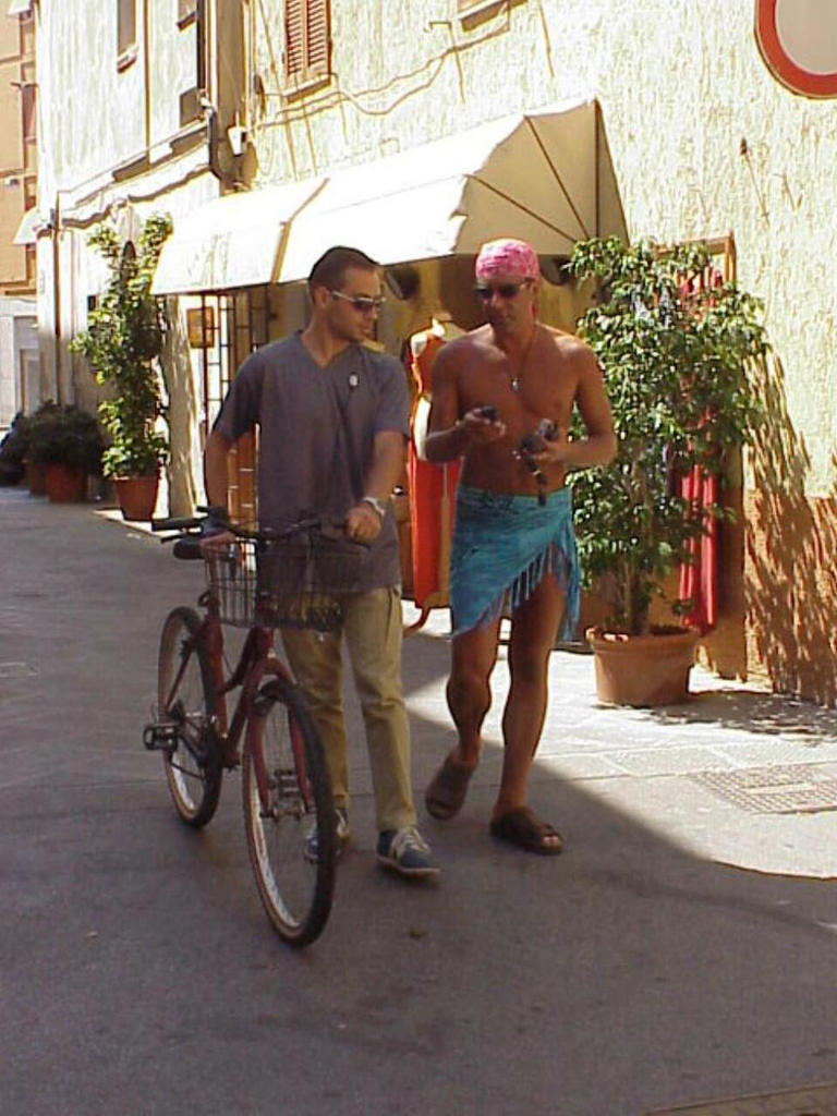 Luca Laurenti torna ad Avanti un Altro, chi è? Età, dove vive, la malattia, la voce, l'amore ...