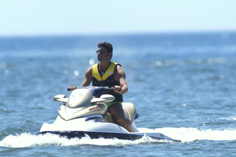 Luca Laurenti ad "Avanti un Altro! By night", chi è? Età, dove vive, la malattia, la voce, la ...