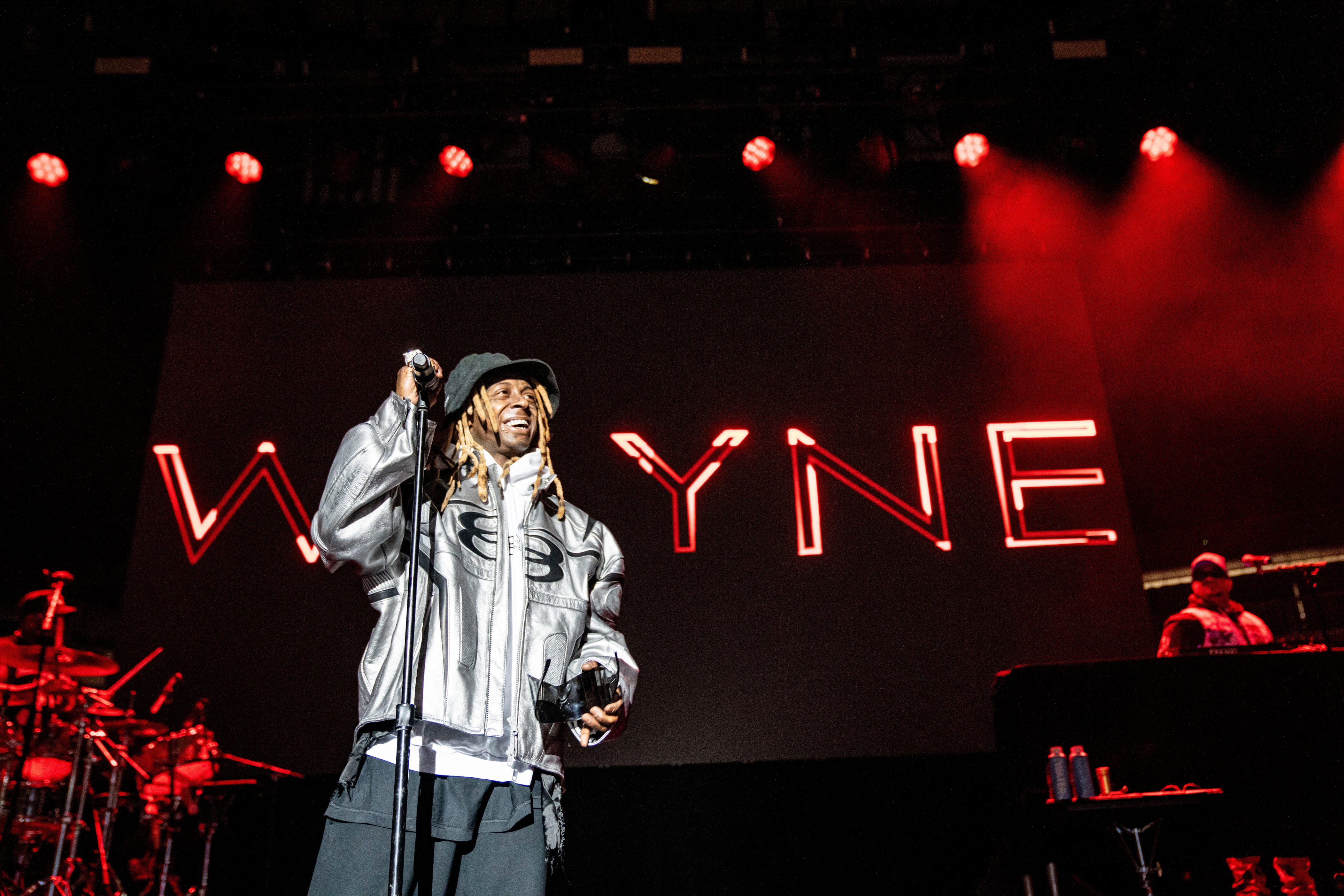 Lil Wayne new album drops, treating fans to highly anticipated 'Carter VI'