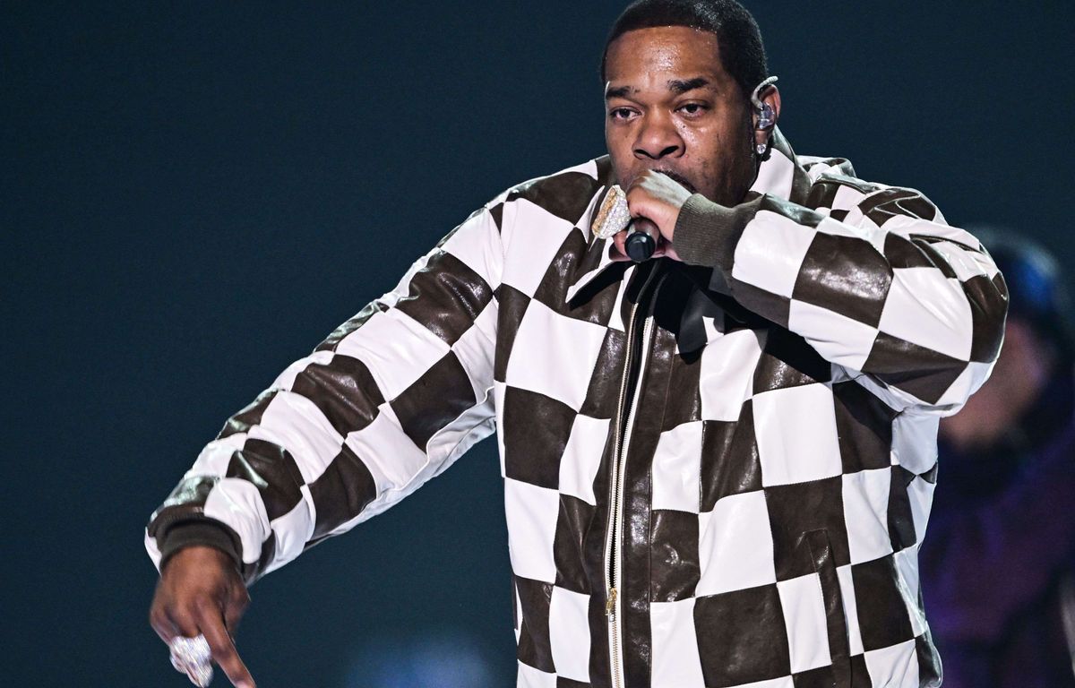 New York : le rappeur Busta Rhymes arrêté pour avoir frappé son ...