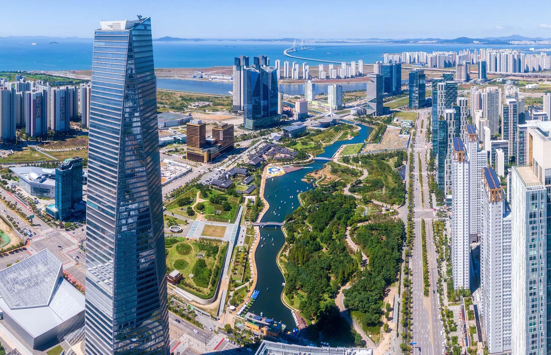 The 13 biggest city megaprojects under construction, revealed