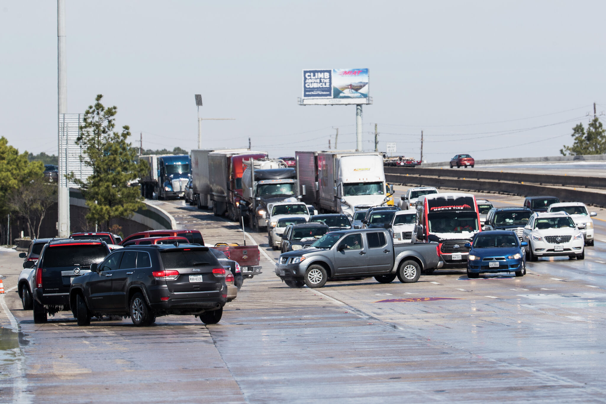 Mayor Whitmire tells Houstonians to 'limit activity,' 'use common sense'