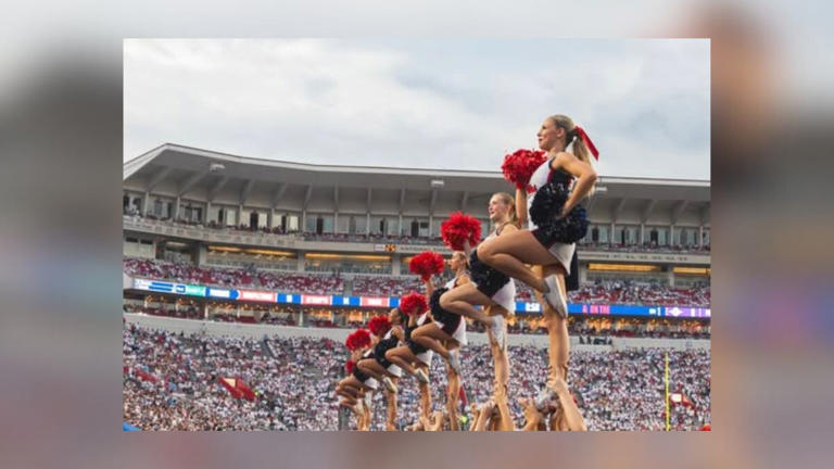 Ole Miss cheerleading team wins National Championship at UCA