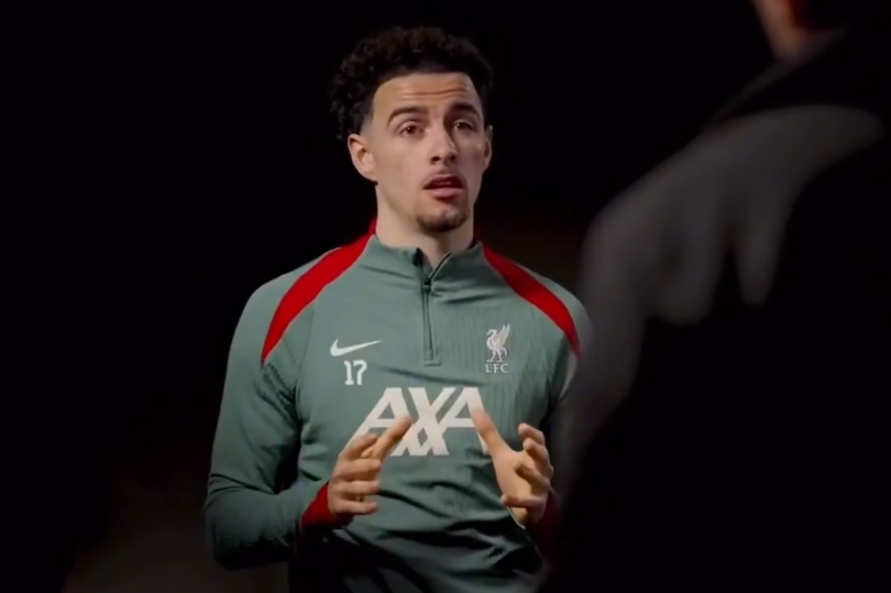 Curtis Jones lights Liverpool touchpaper by dubbing Chelsea idol ...