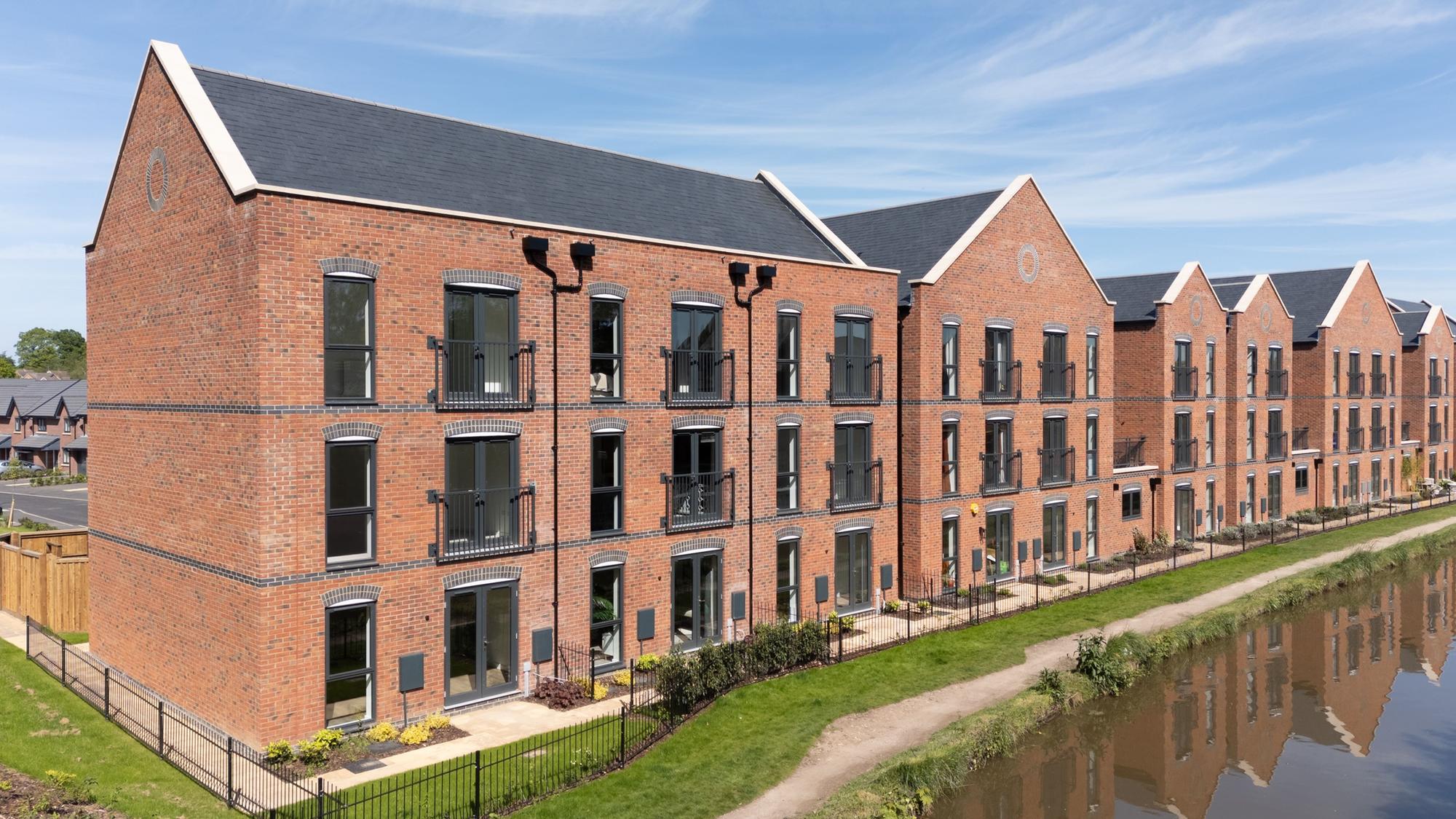 Last chance to buy at Crest Nicholson’s Montague Point, Warwick