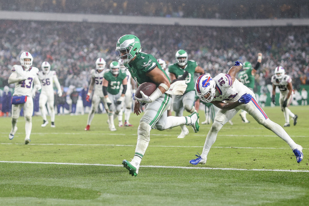 The NFL Is Officially Changing Its Regular Season Overtime Rule