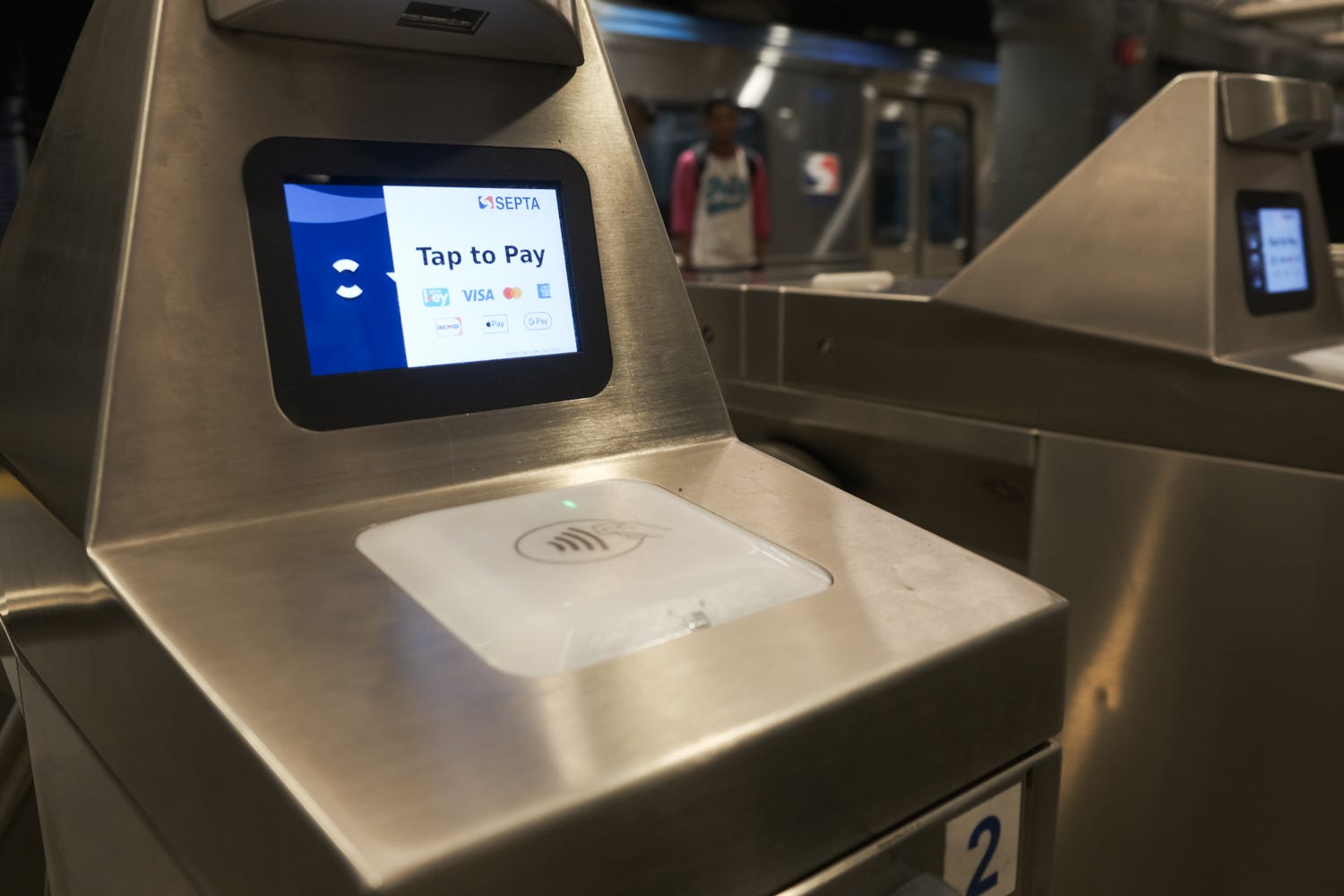 SEPTA considering a new company to run its problem-plagued fare card system