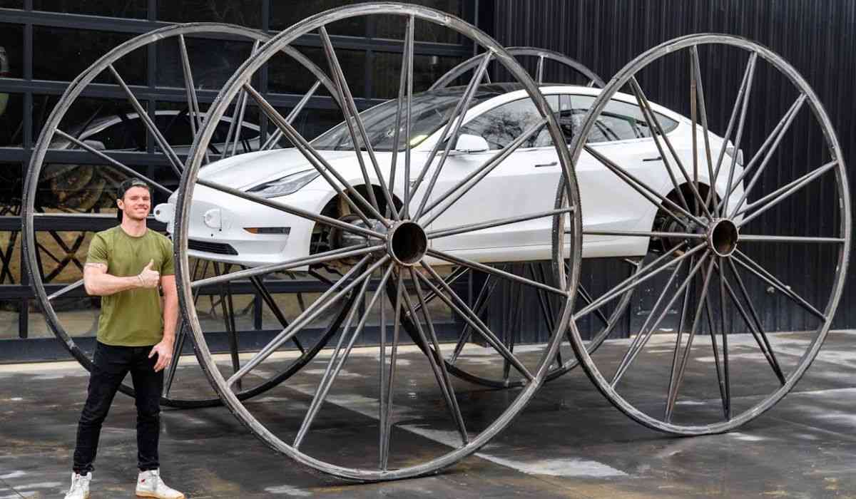 YouTuber transformer Tesla med 3-meters vognhjul