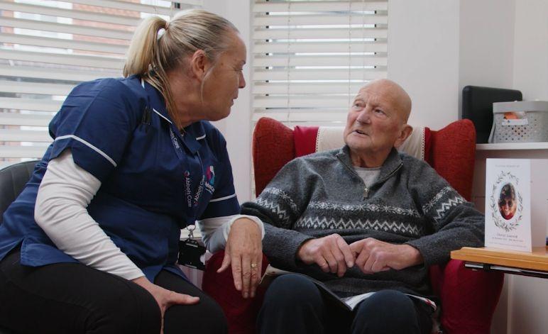 One of the UK’s leading care-at-home experts gives tips for the elderly ...