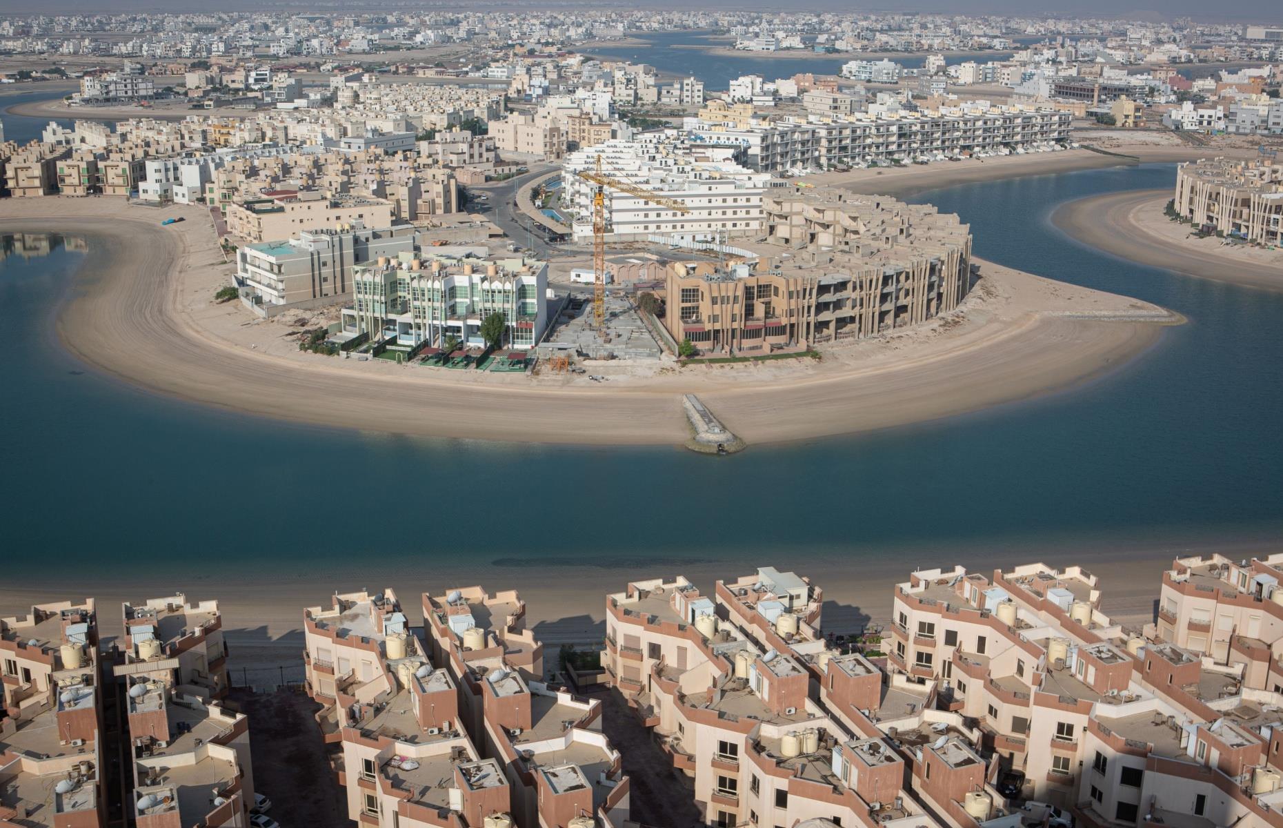 13 ambitious futuristic cities being built right now