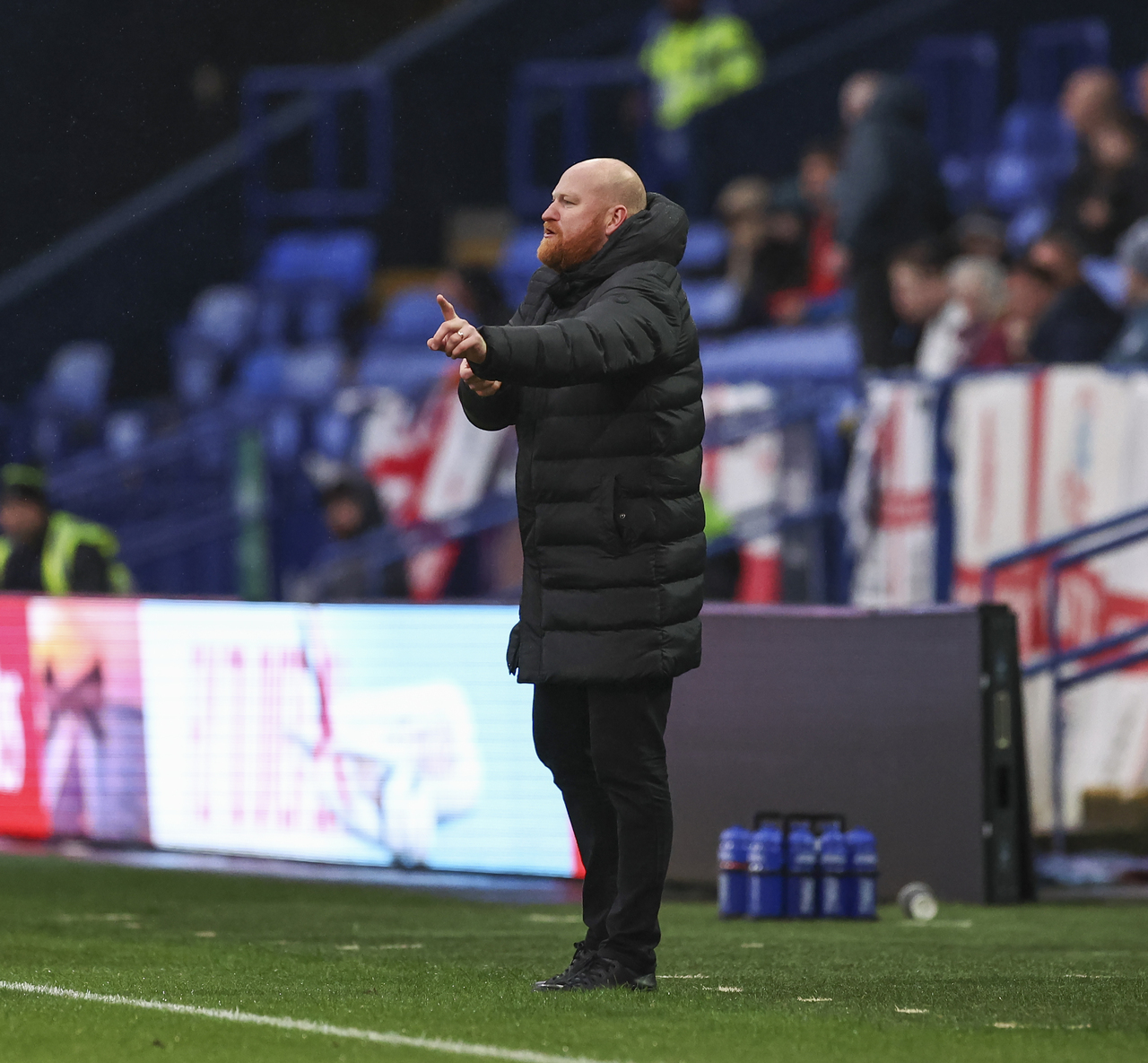 Barrow appoint Andy Whing as new head coach