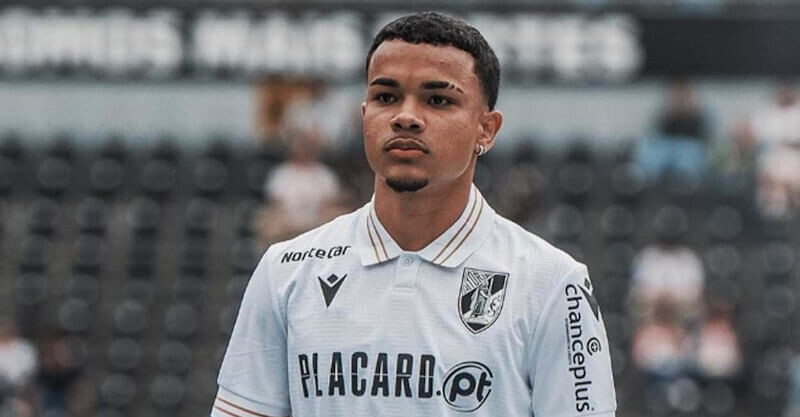 Kaio César a caminho do Al Hilal e enche cofres do V. Guimarães