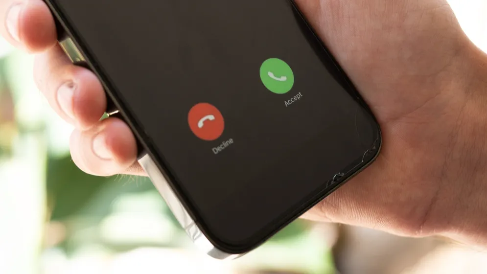 FBI alerts millions as viral phone scam drains US bank accounts