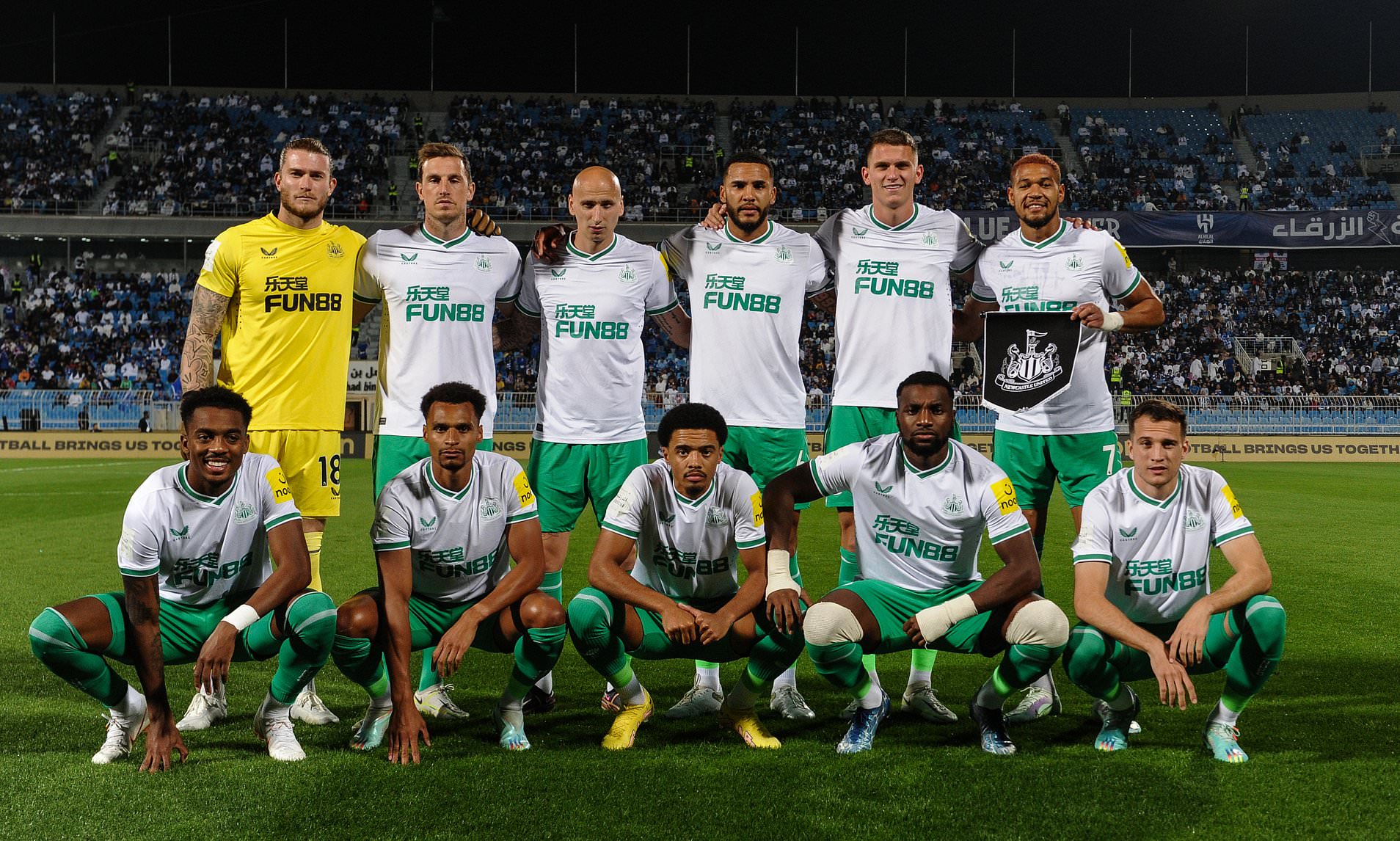 Former Premier League star returns to England after his contract with ...