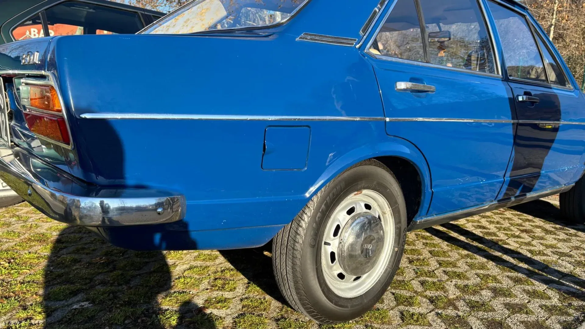 Audi 80 B1, una macchina rivoluzionaria: le foto