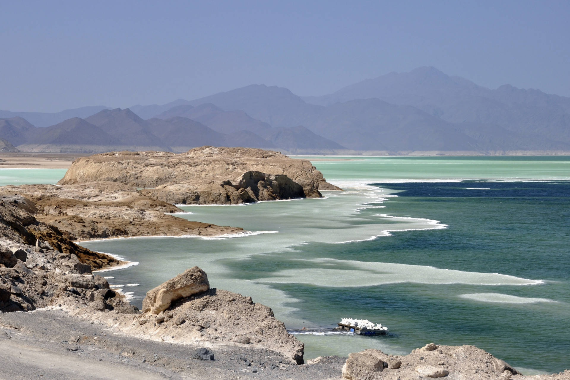 30 unique places located below sea level