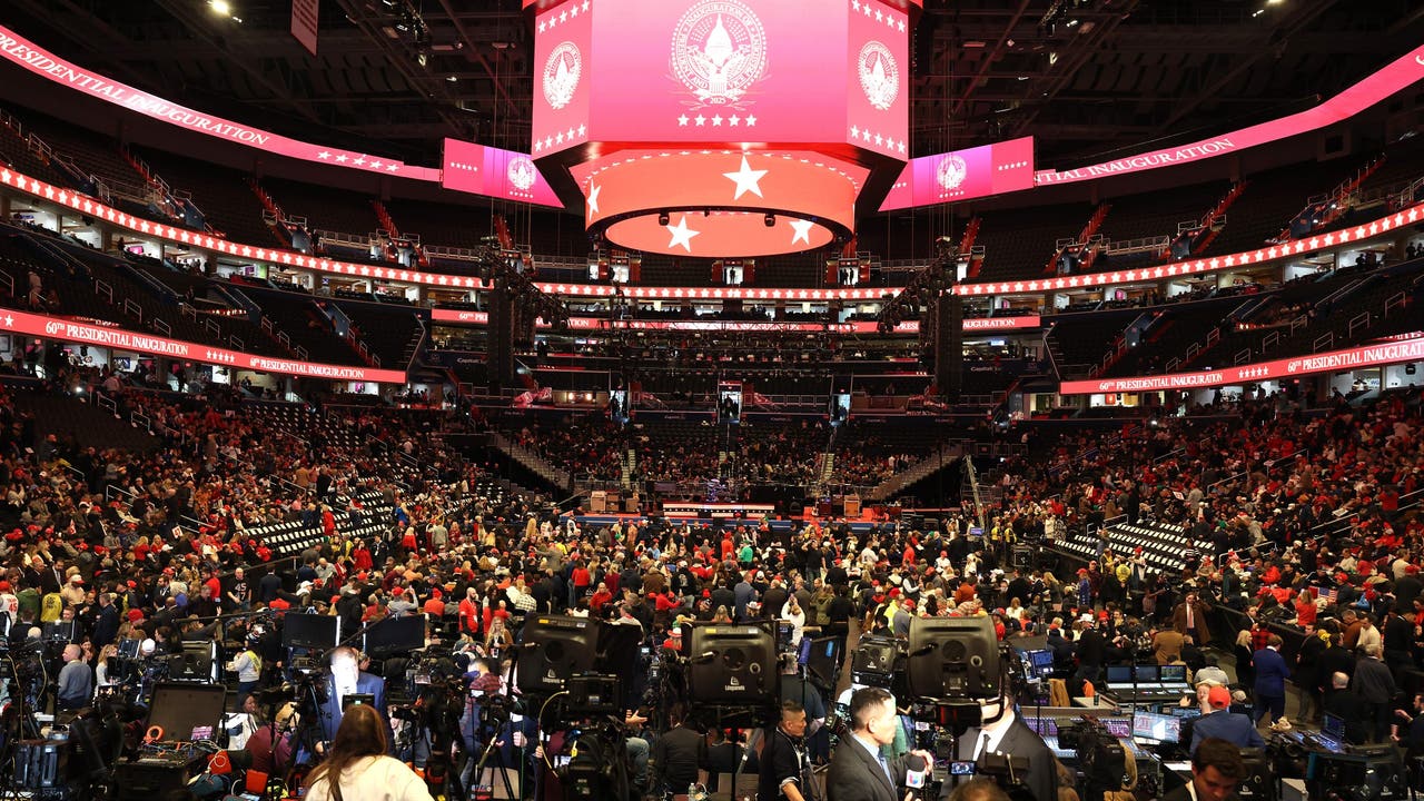 WATCH LIVE: Trump hosts presidential parade from Capital One Arena