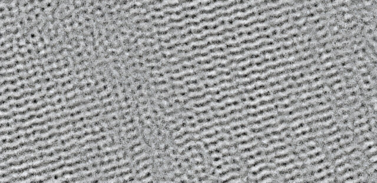 Imaging technique reveals first 2D chainmail-like material