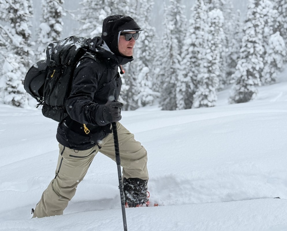 Arc’teryx’s New Micon LiTRIC™ 32 Is The Best Avalanche Airbag We've ...