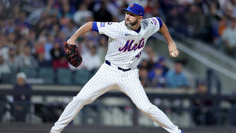 Ex-Mets Relief Pitcher Signs Minor League Deal With Reds
