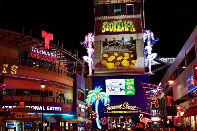 25 Amazingly Fun Things to do in Las Vegas with Teens (2025)