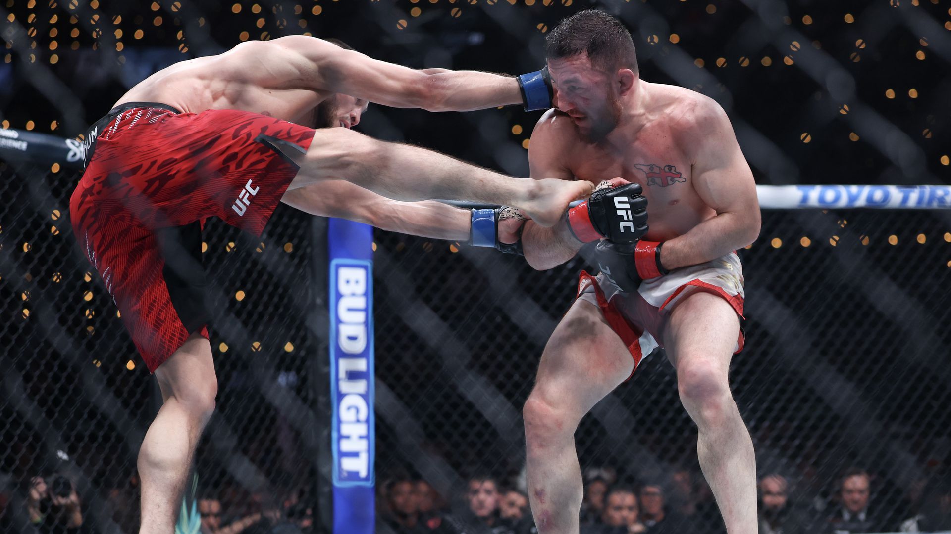 Merab Dvalishvili shows off bloody cuts on leg suffered ahead of UFC ...