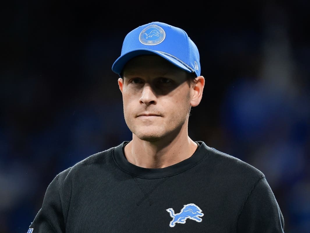 Bears Hire Detroit OC Johnson As Next Head Coach: Report