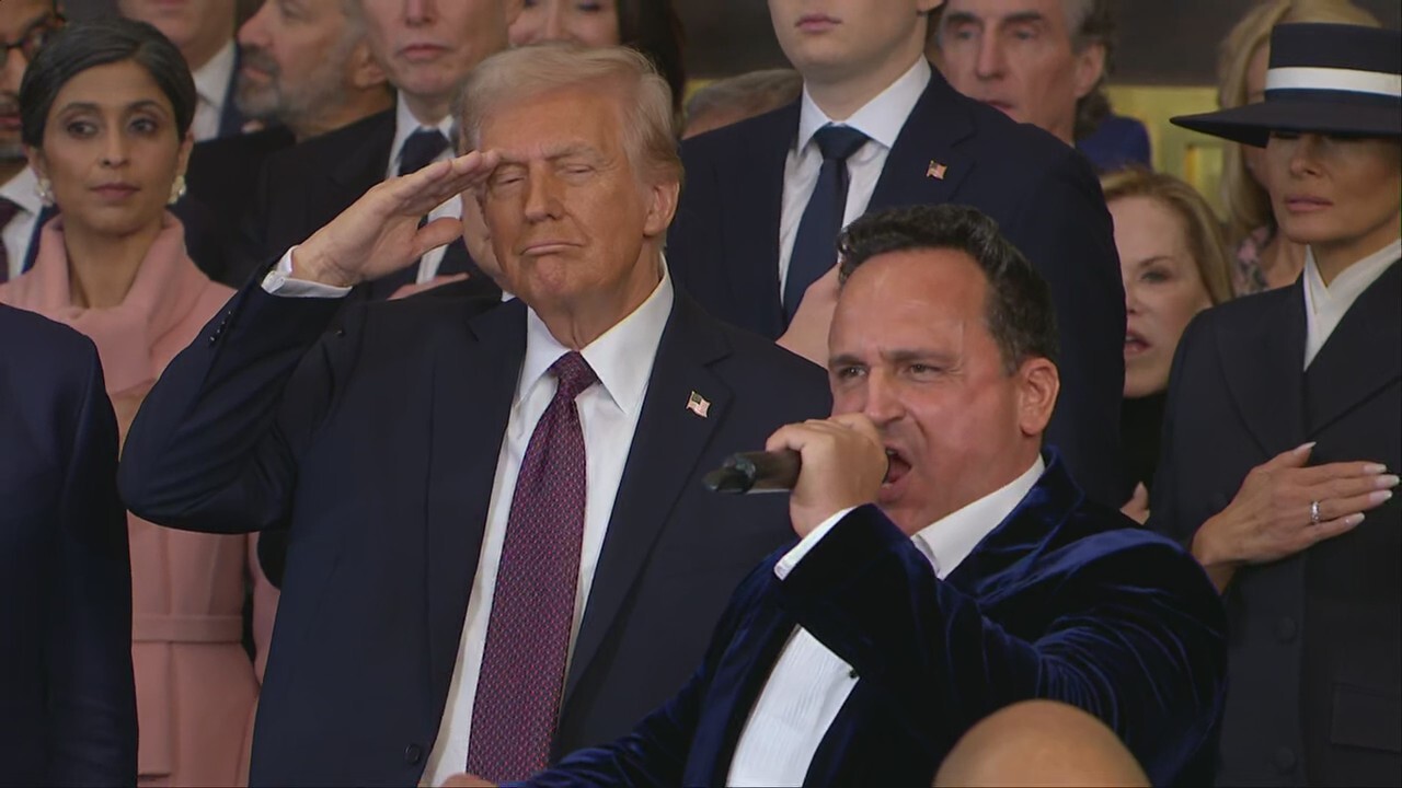 Christopher Macchio sings national anthem on Inauguration Day