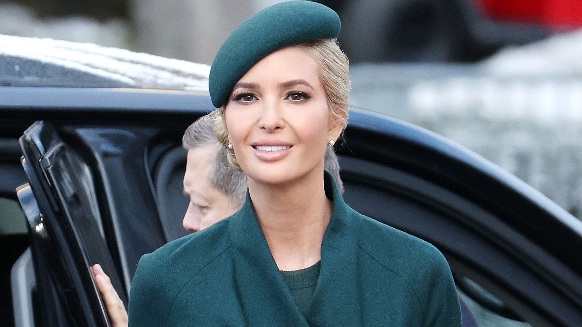Ivanka Trump and Arabella Kushner make stylish mother-daughter duo on ...