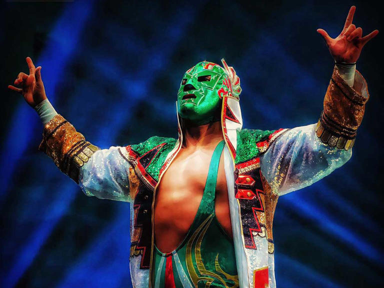 ¿Otro mexicano a WWE? Hijo de Dr. Wagner Jr da señales