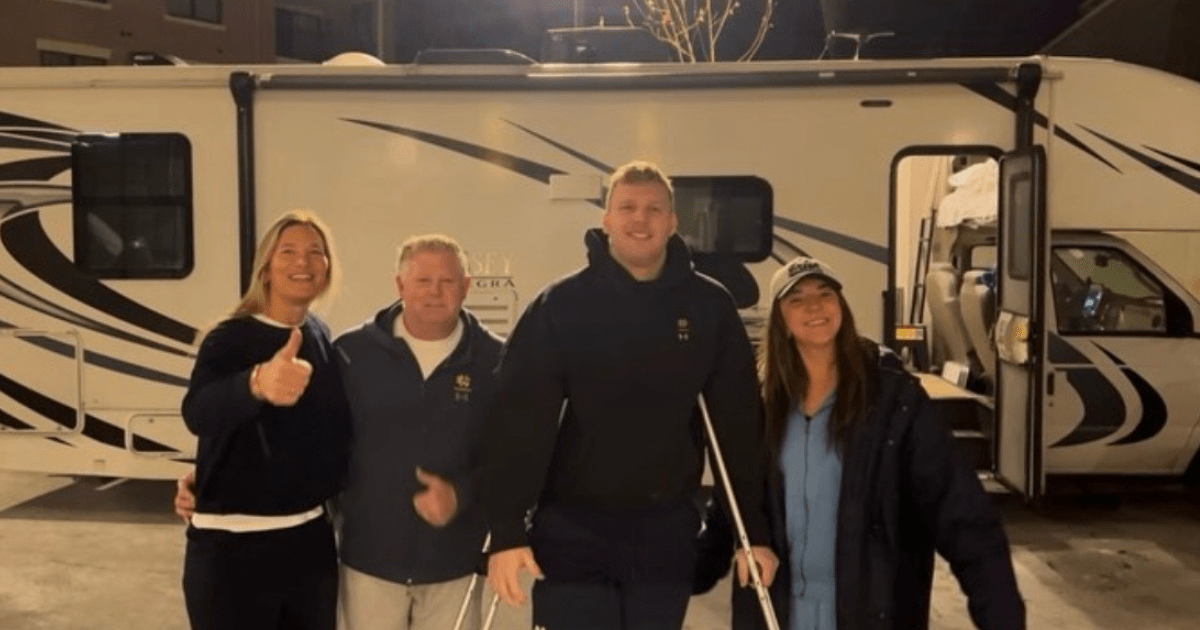 ‘One way or another’: How Notre Dame DT Rylie Mills drove to Orange ...