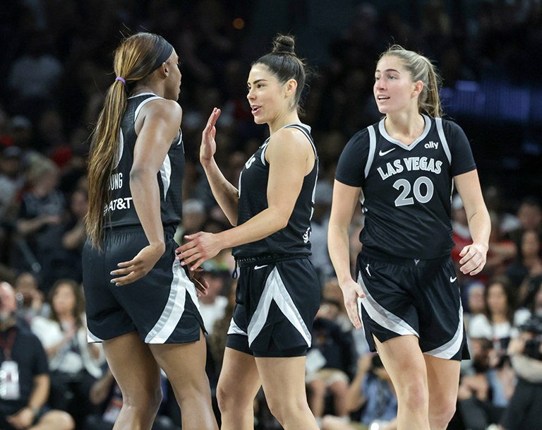 Ranking 15 Best Regular Season Records in WNBA History