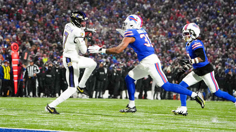 Baseball background benefits Rasul Douglas at crucial moment in Bills' win