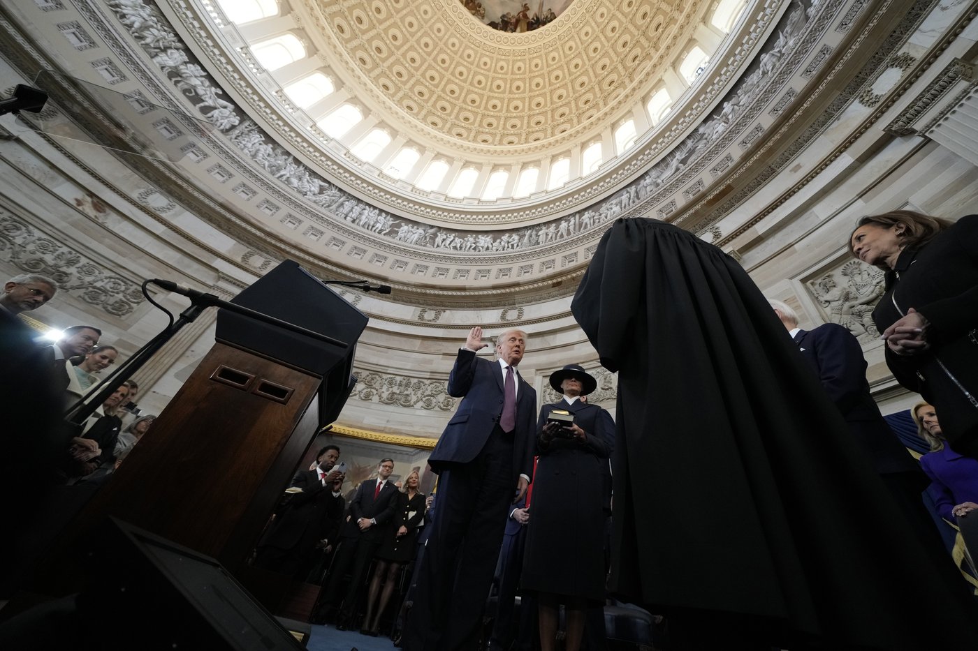 PHOTO COLLECTION: Trump Inauguration Swearing In
