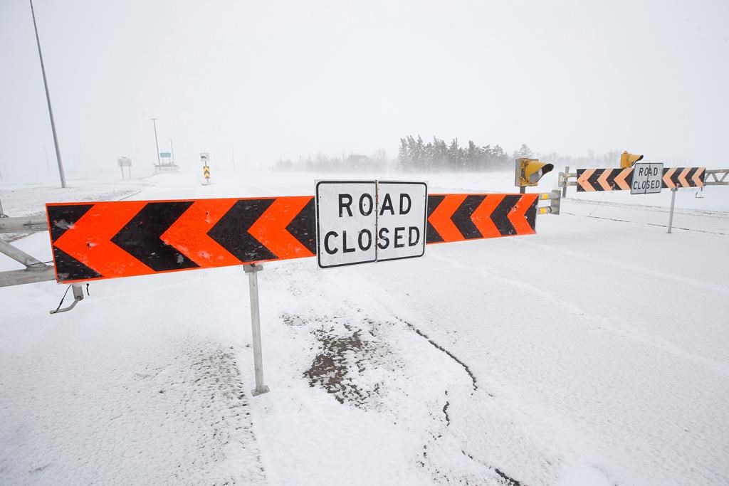Manitoba blizzard caused chaos on highways: RCMP