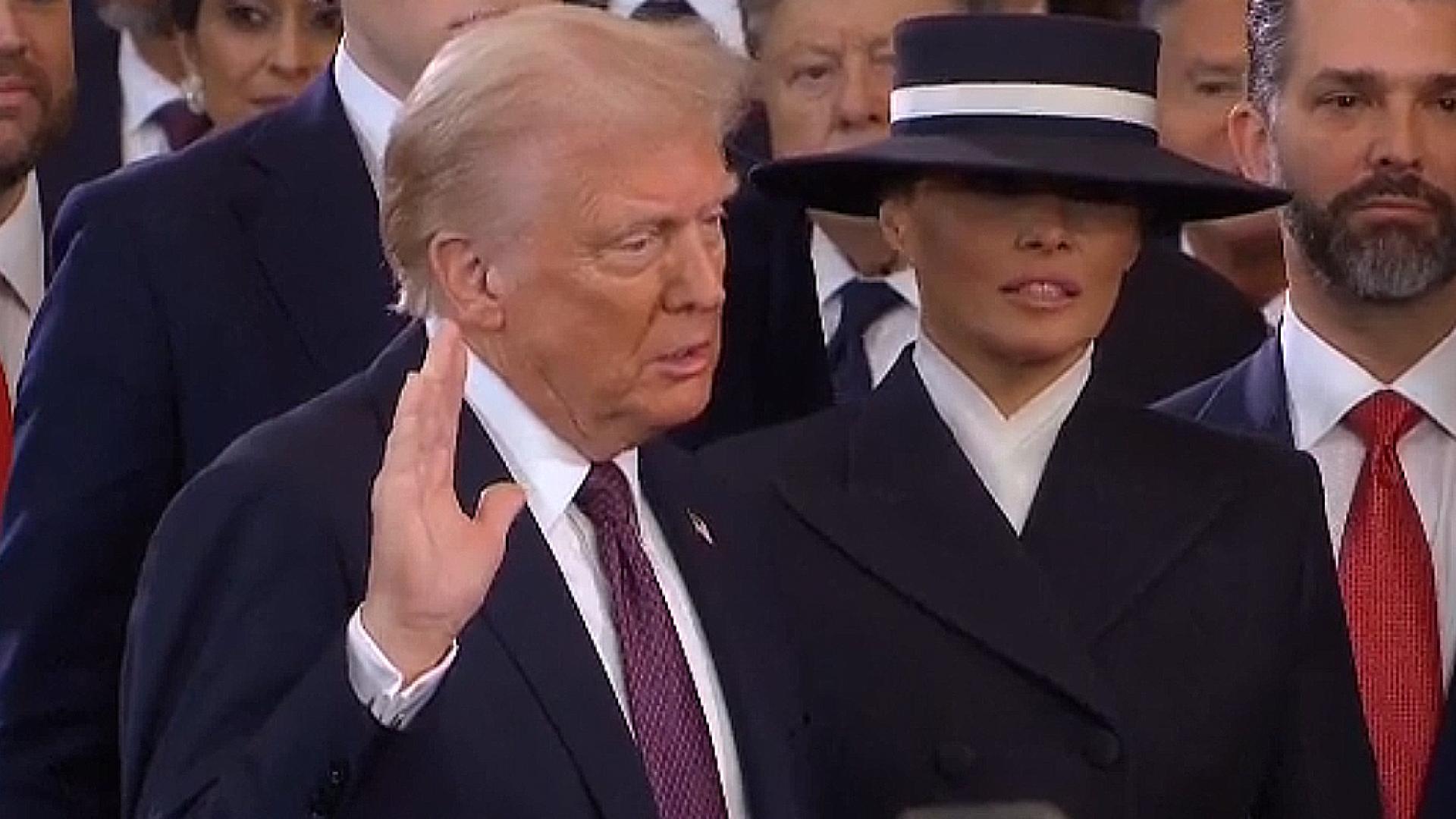 Así es el juramento que ha tenido que hacer Donald Trump para ser ...
