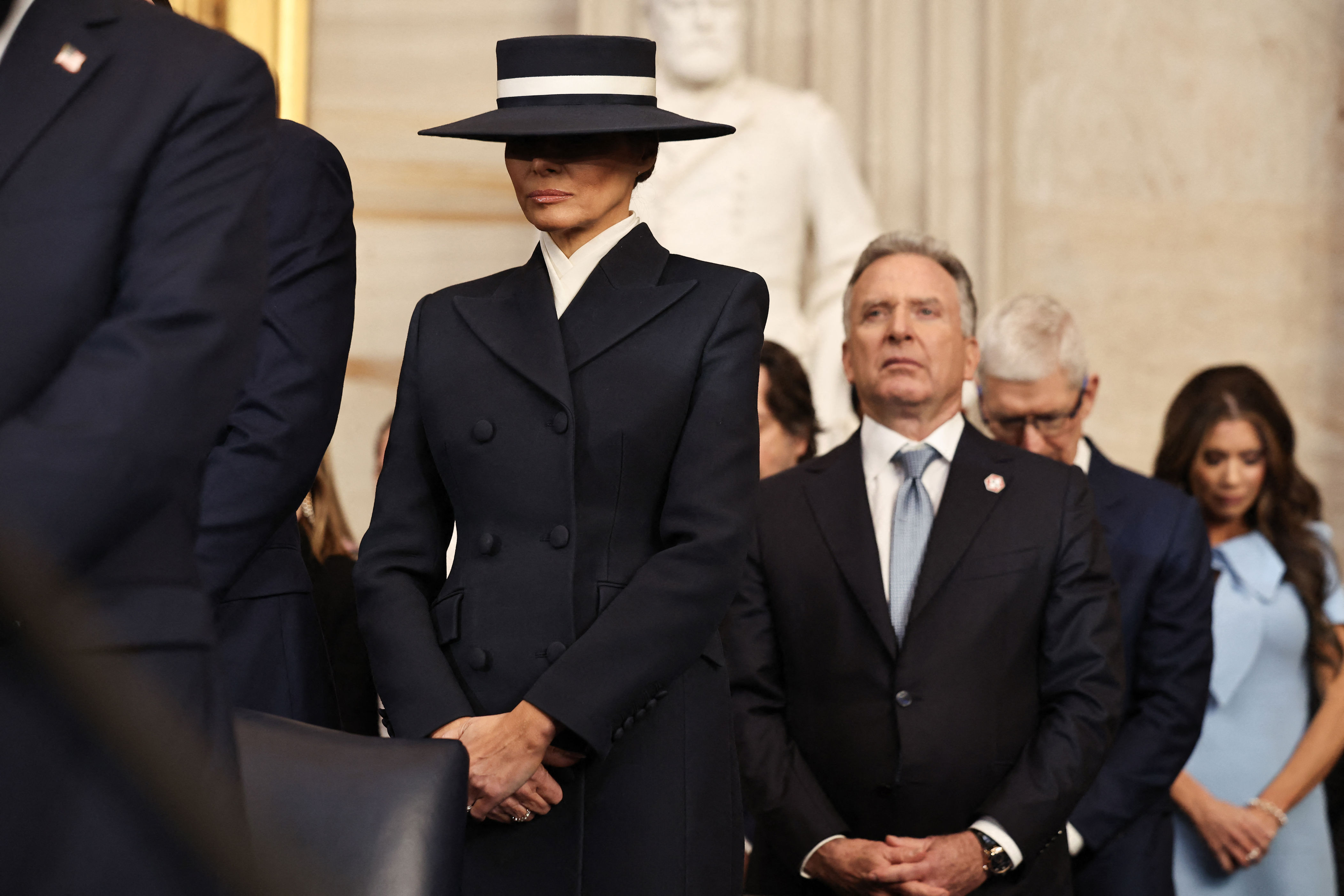 Trump inauguration fashion: Melania Trump’s wide-brim hat, Hillary ...