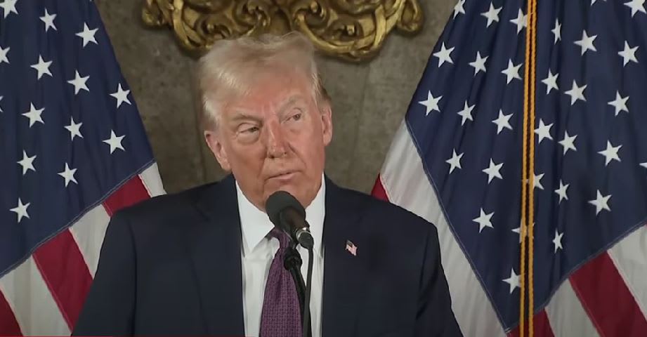 Trump’s day one in the Oval Office: executive orders on immigration ...