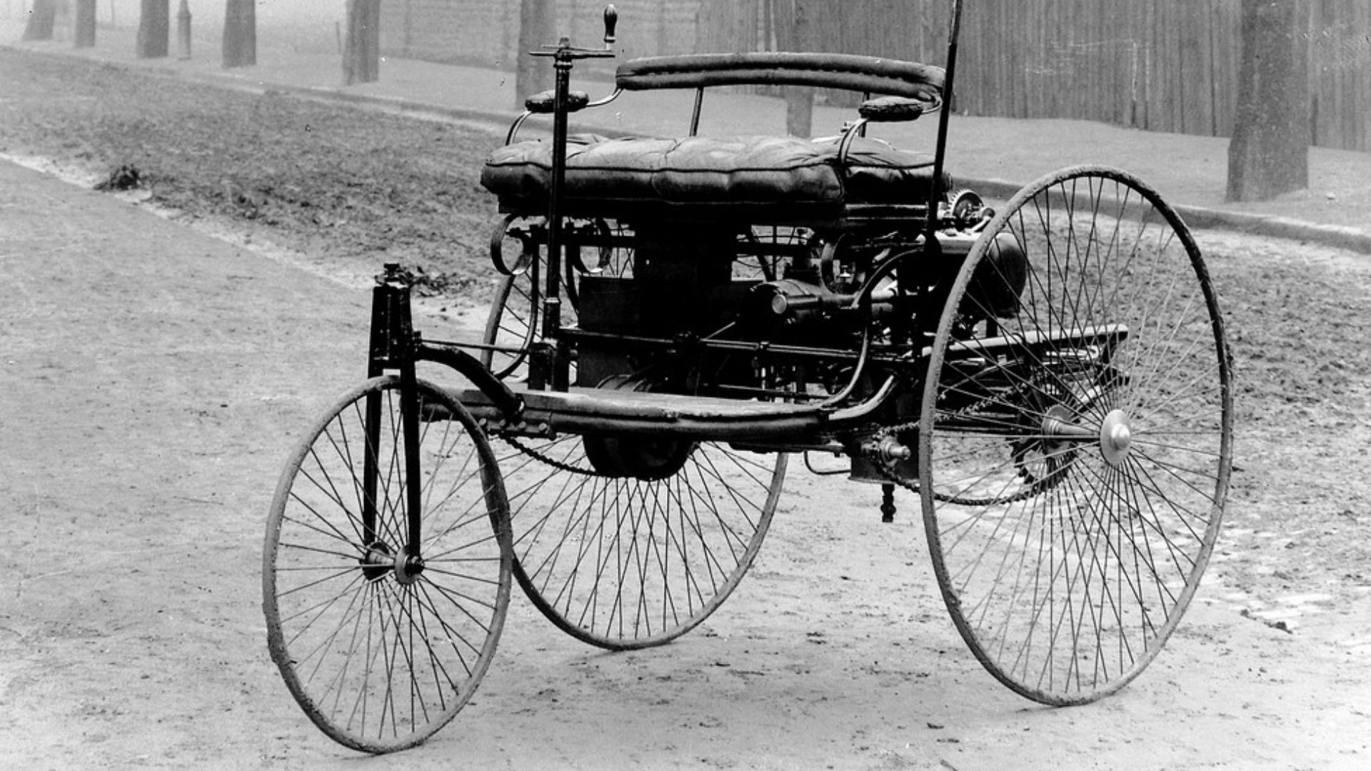 20 Facts You Didn't Know About Mercedes-Benz