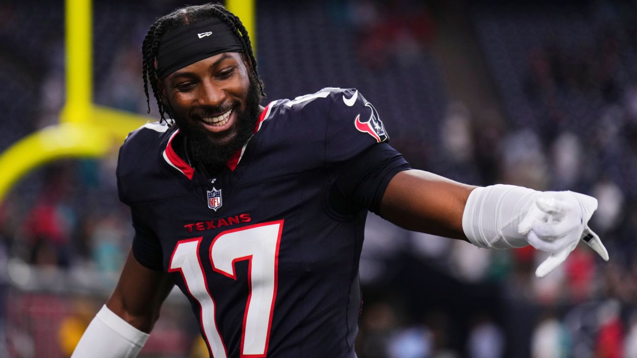 Texans coach - Kris Boyd's push of assistant not 'disrespectful'