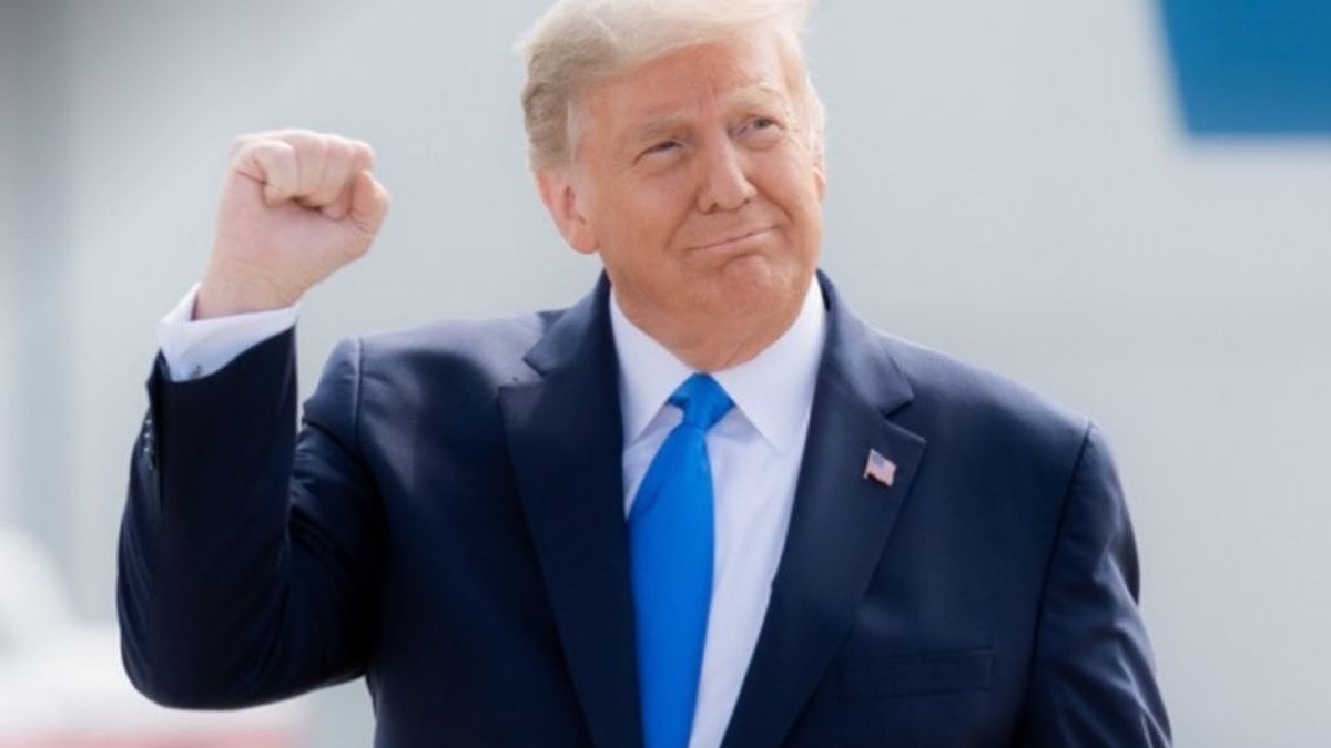 Donald Trump firma 10 decretos presidenciales en USA poco después de ...