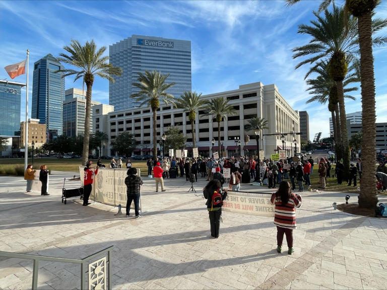 Locals protest President Trump’s policies in Jacksonville on ...