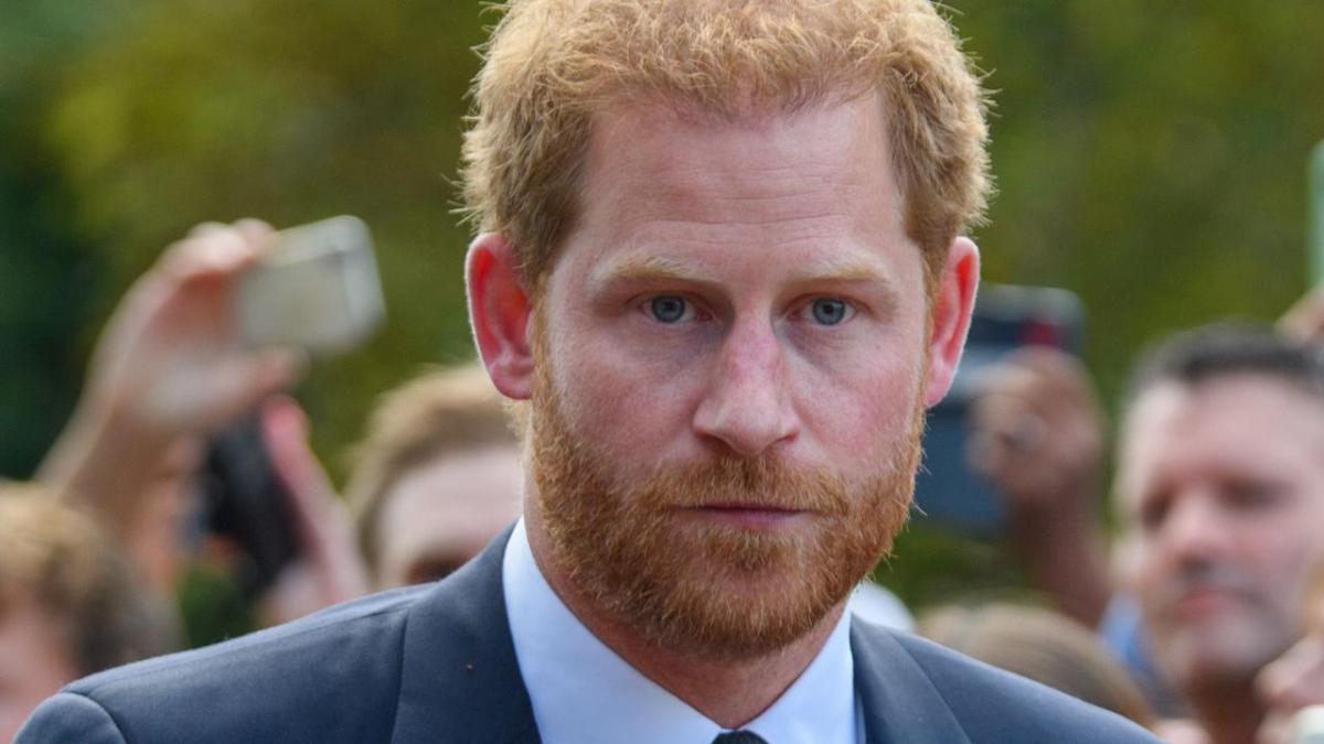 Se alarga la batalla entre el Príncipe Harry y los tabloides del grupo ...