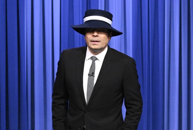 Jimmy Fallon Tips Hat to Melania as Tonight Show Takes on Trump ...