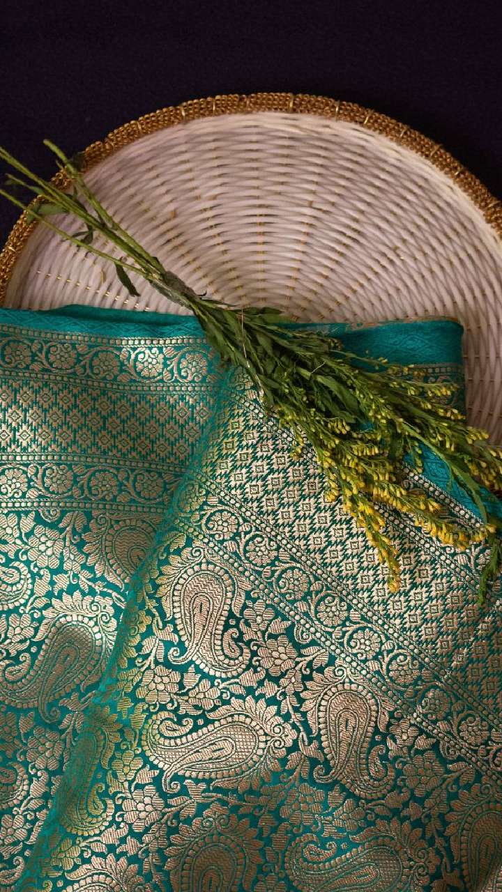 5 Ways To Reuse Old Sarees In Modern Times