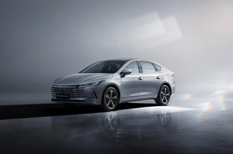 SM powers up the return of the SM2SM Run with a BYD electric car ready ...