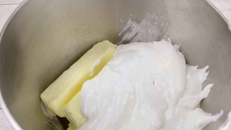 Now, This Is A Scrumptious Homemade Buttercream Recipe - Marshmallow ...