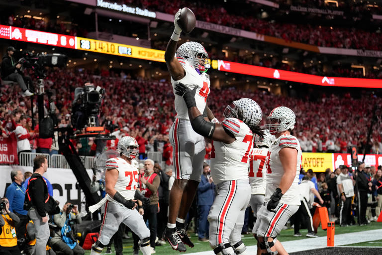 Ohio State holds off Notre Dame to win CFP National Championship